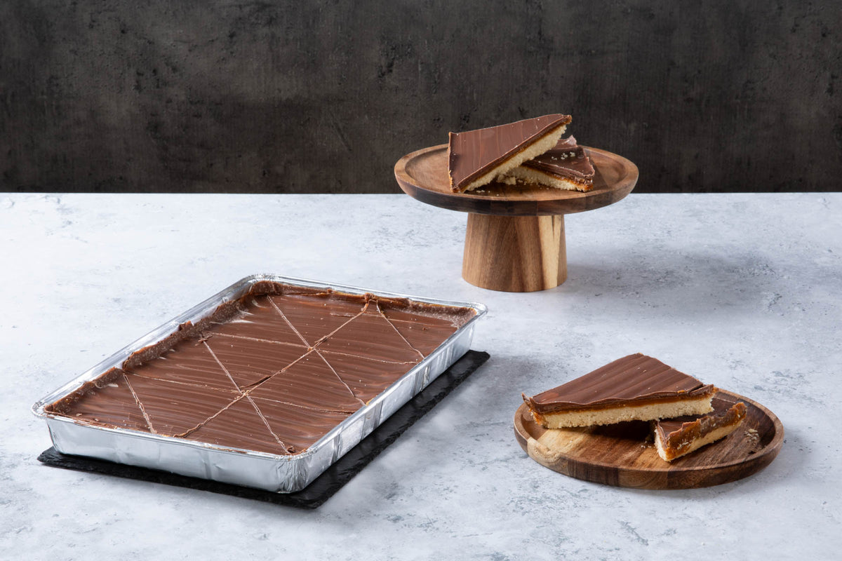 Caramel Shortbread Traybake - single tray – Love Handmade Cakes